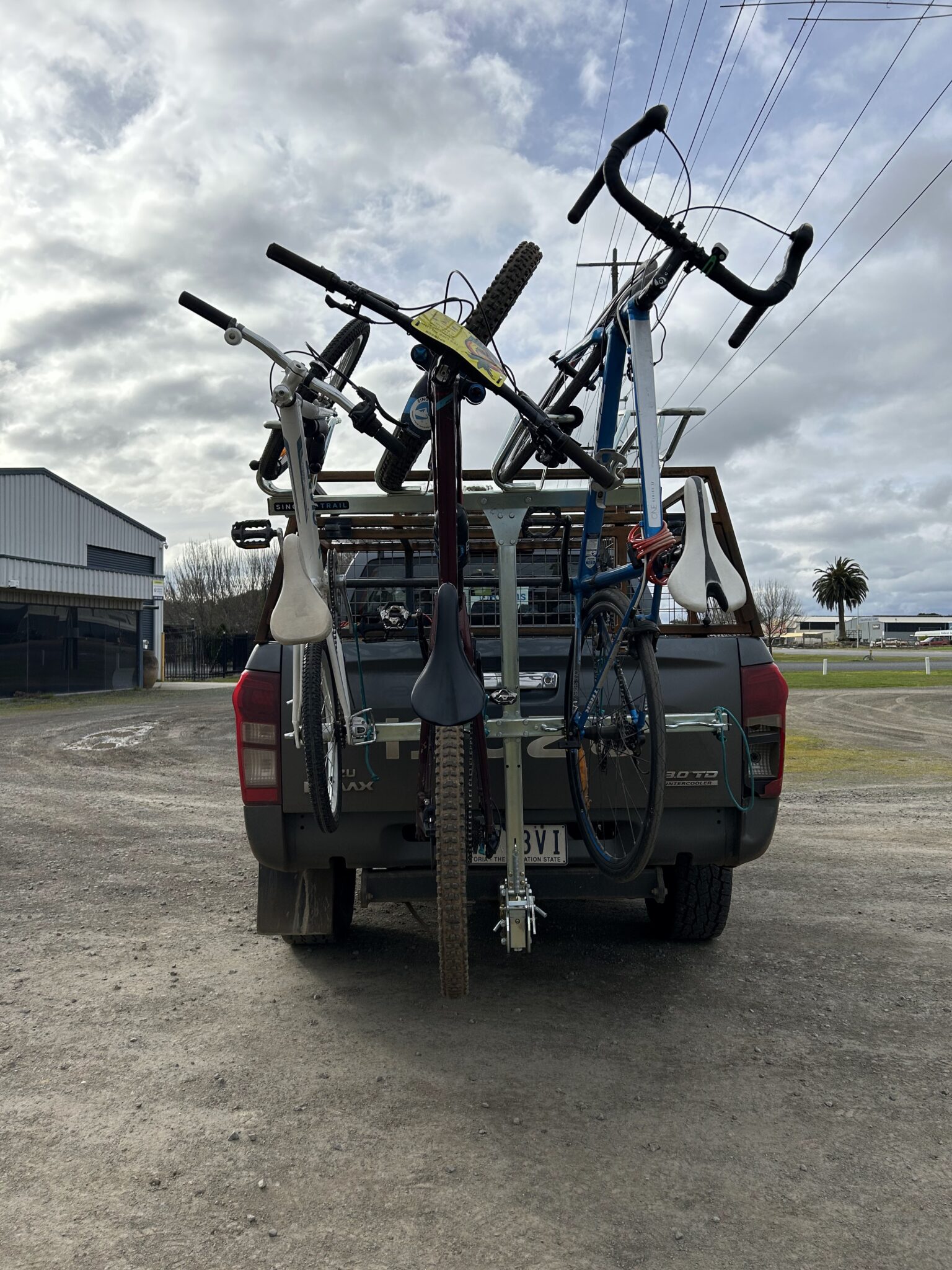 5 Bike SL100 Light Weight Shuttle Bike Rack - Single Trail Rack